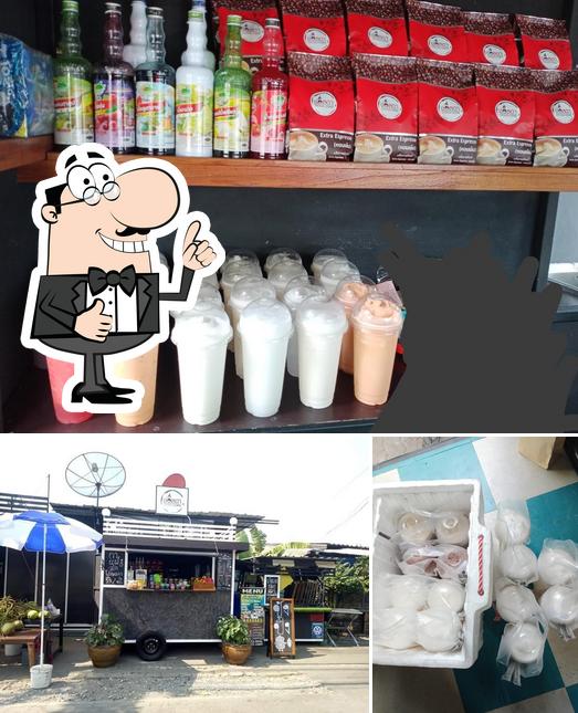 Restaurante Kaohomน้ำผลไม้ปั่น&กาแฟสดไร่ช่อลดา, Bang Krathuk, Q85H+5CP