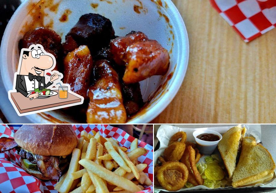 Lazy B, 303 US-395 in Alturas - Restaurant menu and reviews