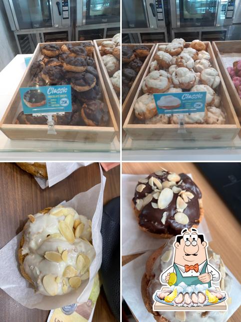 Café Chez Choux Terminal 2D Bandara Soekarno Hatta, Tangerang ...