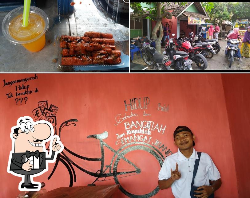 Angkringan BERKAD BK-6 cafe, Indonesia - Restaurant reviews