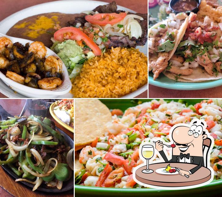 Mis Tres Amigos Mexican Restaurant & Cantina, Frederickson - Restaurant ...