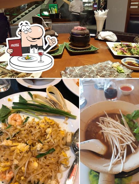 Restaurante สีฟ้า SEE FAH Tesco Lotus Rama 3, Bangkok, 72 ห้อง 7-1 ...