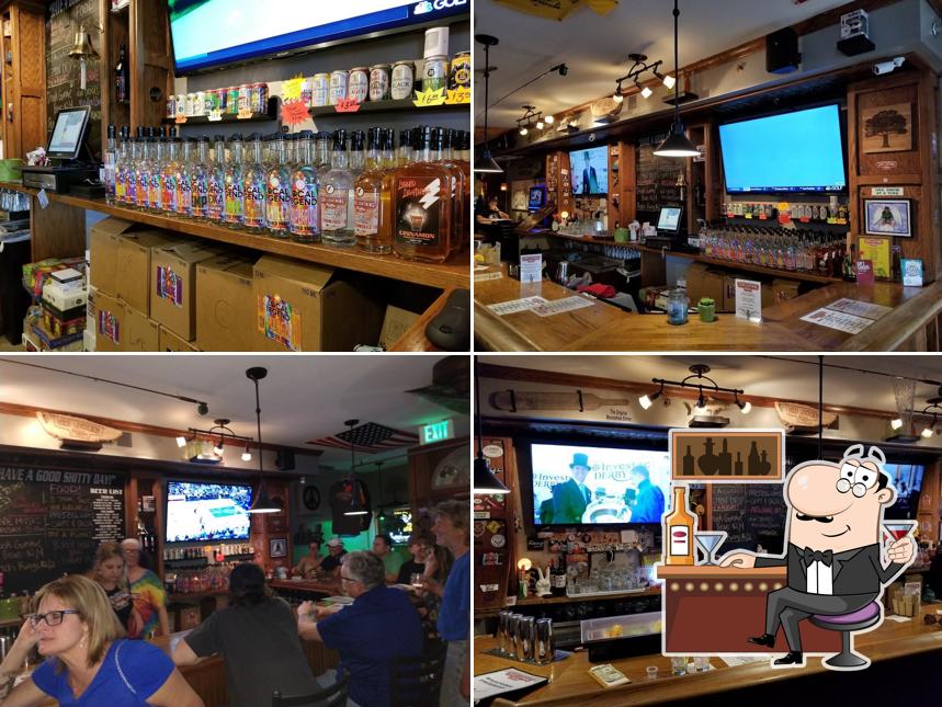 Dead Lightning Distillery in New Cumberland - Restaurant menu and reviews