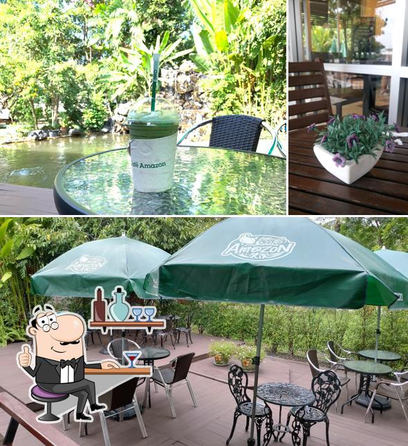 Cafe Amazon, Tha Chang - Restaurant reviews