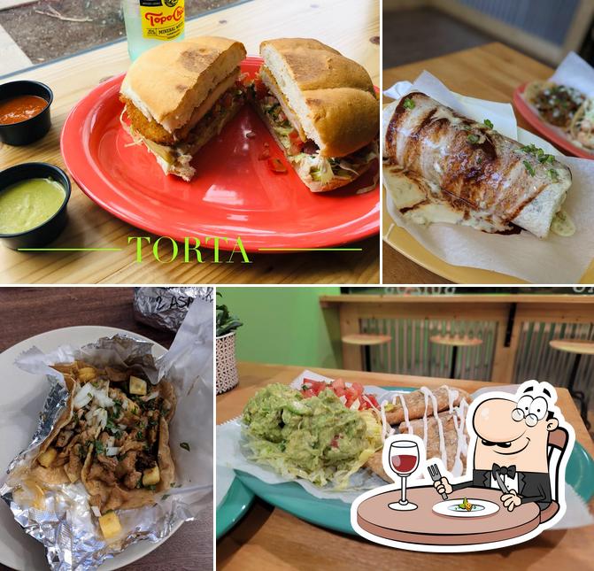 Boca Loca Taqueria Bucktown in Chicago - Restaurant menu and reviews