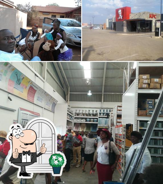 KFC Lebowakgomo, Lebowakgomo - Restaurant menu, prices and reviews