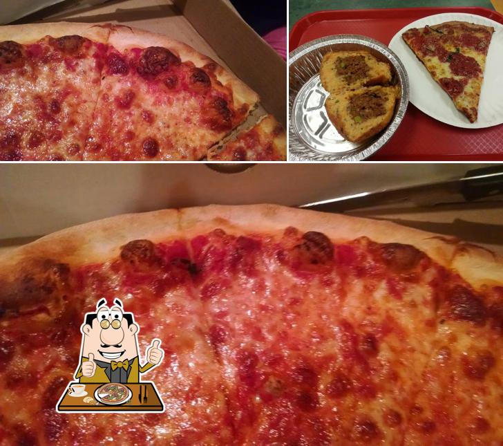 Luigi's Pizza in North Bellmore - Restaurant menu