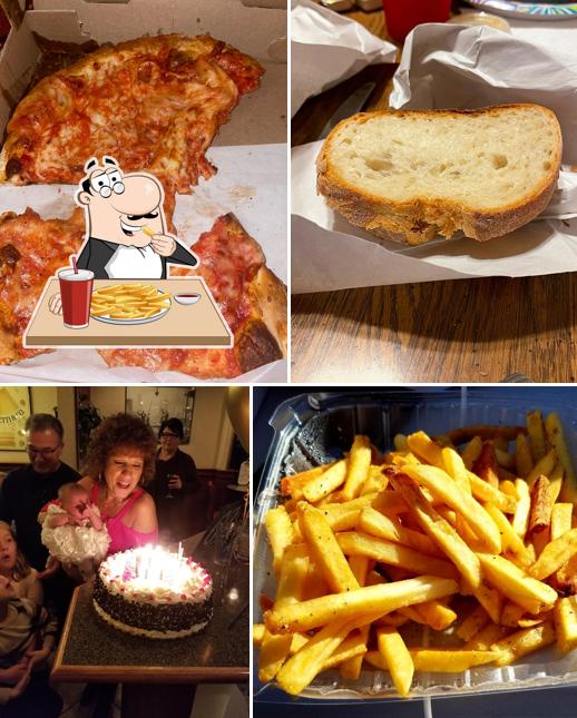 Gino's Pizza Cafe, Philadelphia, Holmesburg Junction - Restaurant menu ...