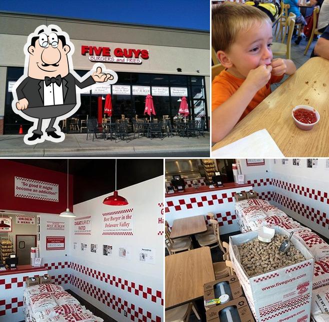 Five Guys, 1800 McFarland Blvd E UNIT 606 in Tuscaloosa - Restaurant ...