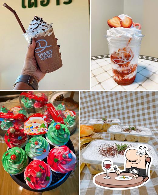 Diary Cake&bakery ไดอารี่เค้กแอนด์เบเกอรี่, Bang Nom Kho - Restaurant ...