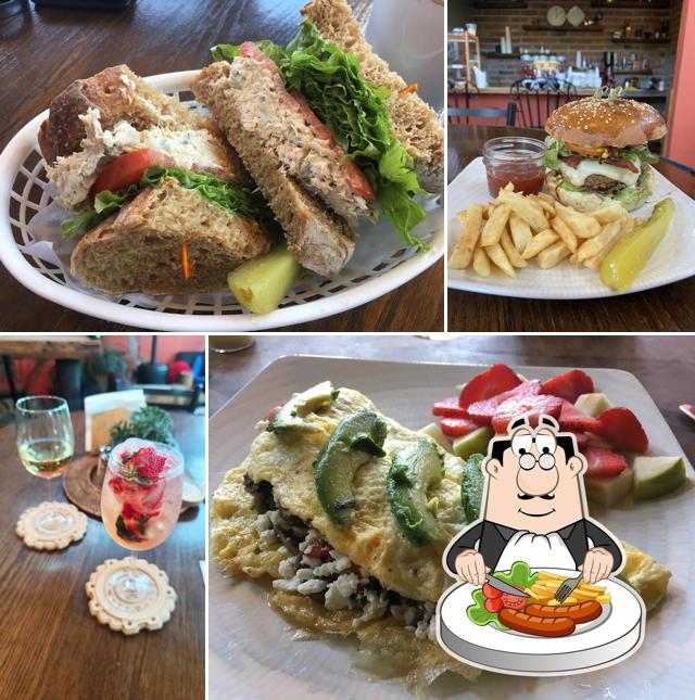 Del Valle Cafe and Deli, La Misión - Restaurant menu, prices and reviews
