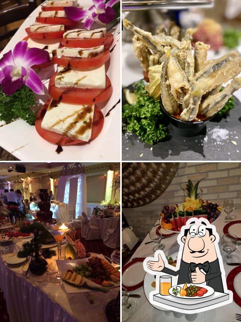 Emir Palace, 4210 18th Ave in New York City - Restaurant menu and reviews