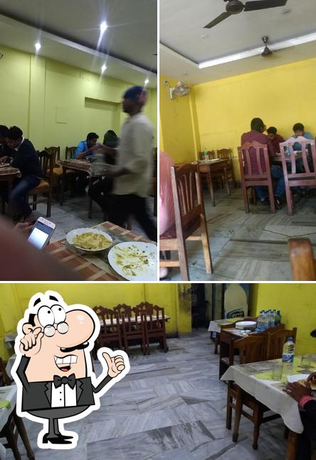 The Pakwan Family Restaurant, Bhubaneswar, N6/7 - Restaurant reviews