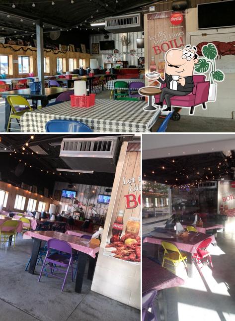 Morvant's Bar & Grill, 200 Lafayette St in Youngsville - Restaurant ...