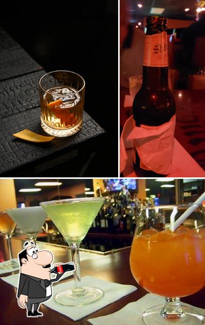 CAPS Supper Club & Bar, Houston - Restaurant menu, prices and reviews