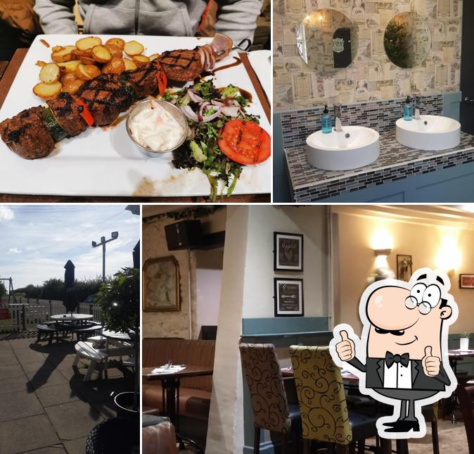 The Highwayman Inn, Port Rd in Rhoose - Restaurant menu and reviews