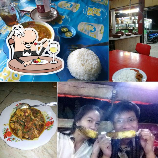 warung lesehan sunda puncak bogor restaurant, Ciloto