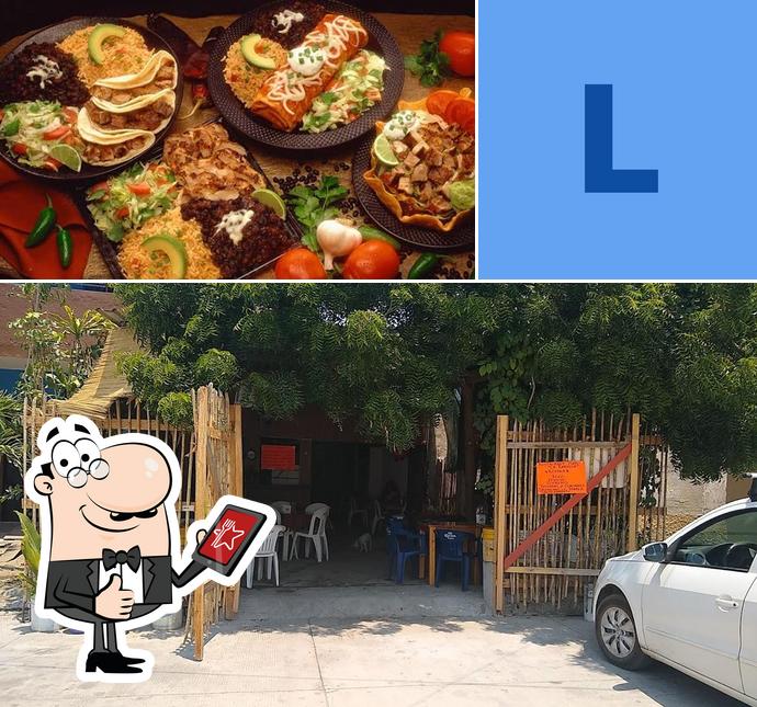 La barrita restaurante bar, Manzanillo