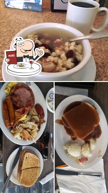 Village Cafe, Ohsweken - Restaurant menu, prices and reviews