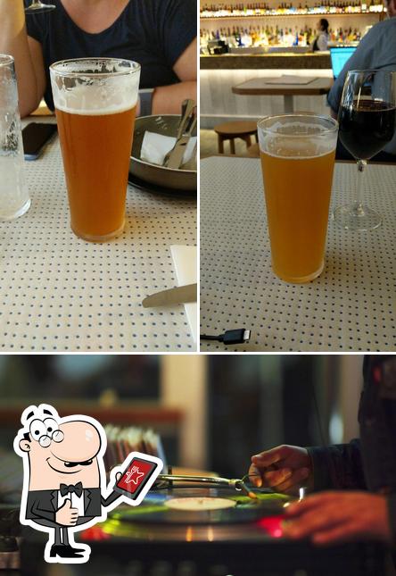Beer DeLuxe T2 Sydney Airport in Mascot - Restaurant menu and reviews