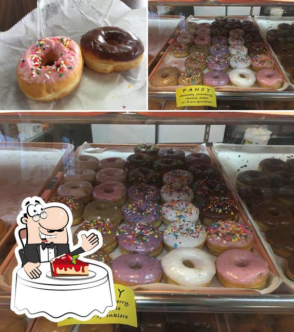 M & M Donut, Llano - Restaurant menu, prices and reviews