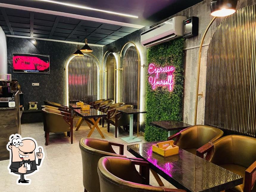 Manhattan Mocha, Hisar - Restaurant reviews
