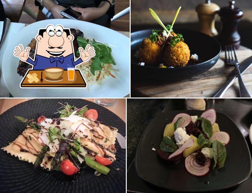 Bluetrain, Southbank - Restaurant menu, prices and reviews