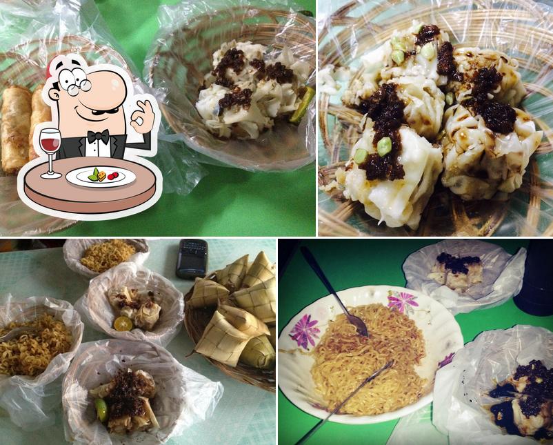 D' Original Siomai Sa Tisa restaurant, Cebu City, Lahug St.