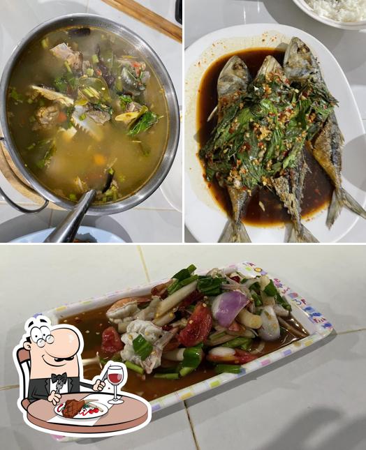 ครัวป่าตาล Patan Restaurant, Tha Hin - Restaurant menu and reviews