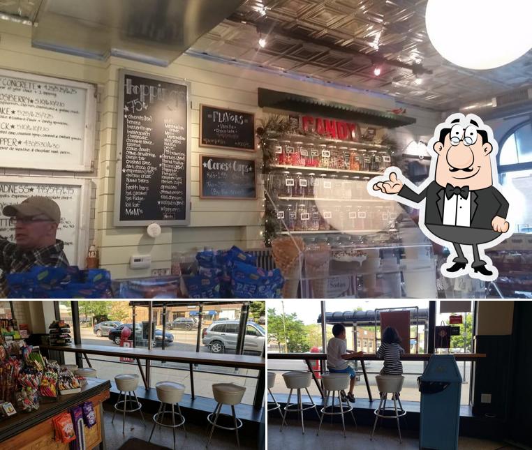 Lickity Split Frozen Custard & Sweets LLC, Chicago, Howard - Restaurant ...