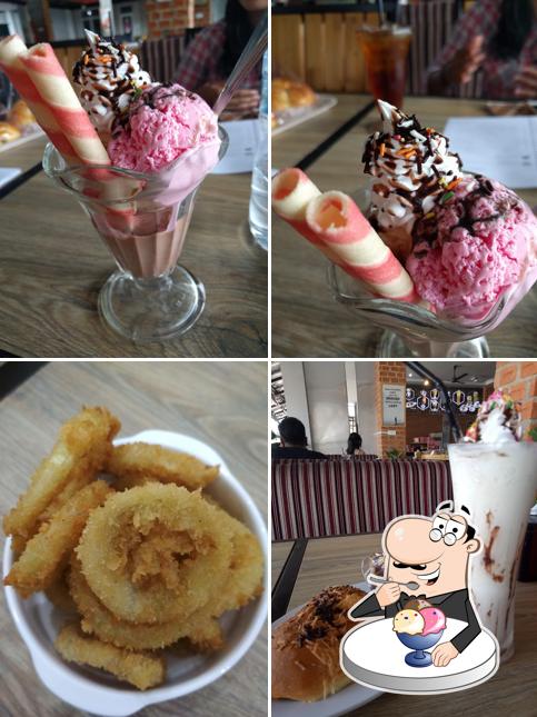 Sun Bread Bakery, Cake & Resto, Batam - Restaurant reviews