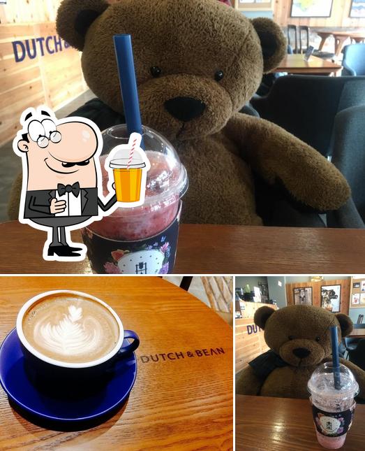 더치앤빈 (Dutch & Bean) 강남본점 cafe, Seoul