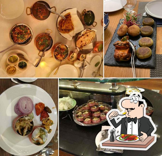 Purani Dilli Restaurant, Dubai, 772V+V3P - Mankhool Road - 4C St ...