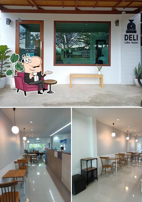 Deli Coffee Roaster, Bang Phra - Opiniones del restaurante