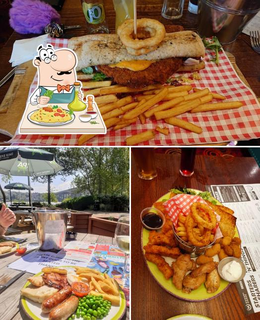 Waters Edge, Rochester - Restaurant menu, prices and reviews