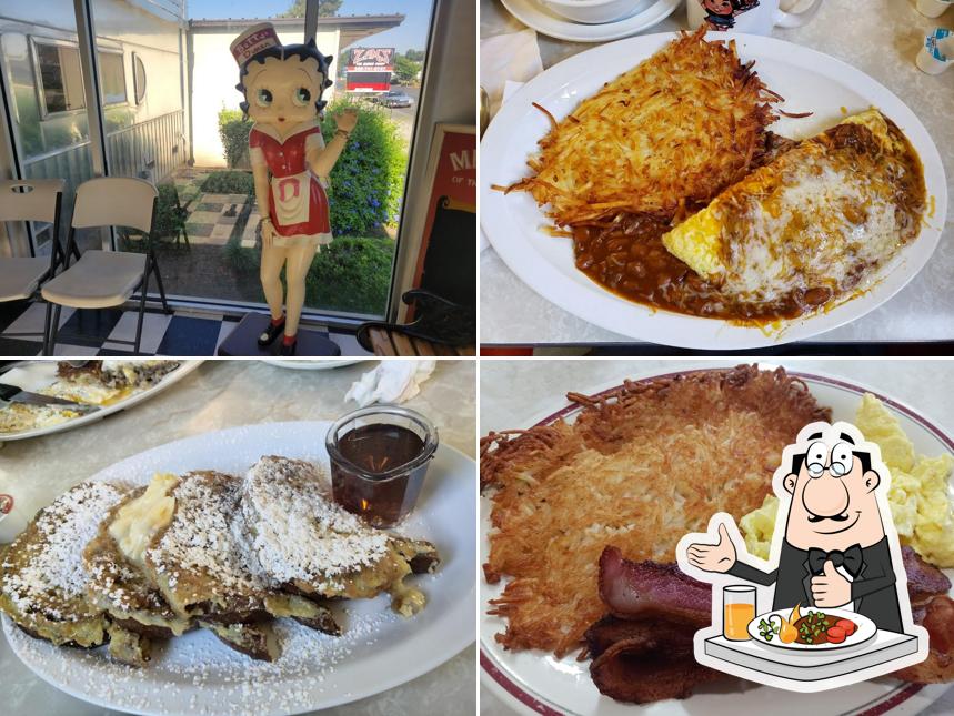 Dimples Diner in Visalia - Restaurant menu and reviews