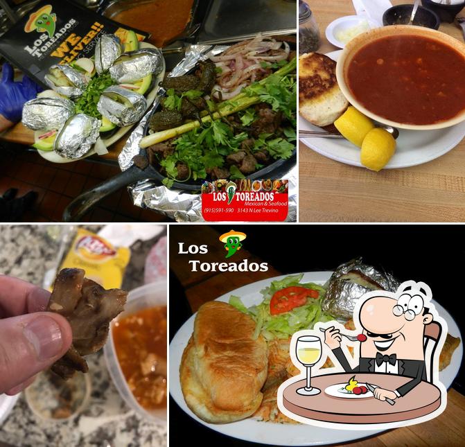 Los Toreados, 3143 Lee Trevino Dr in El Paso - Restaurant menu and reviews