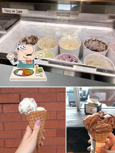 Two Scoops Creamery Southend In Charlotte Restaurant Menu And Reviews