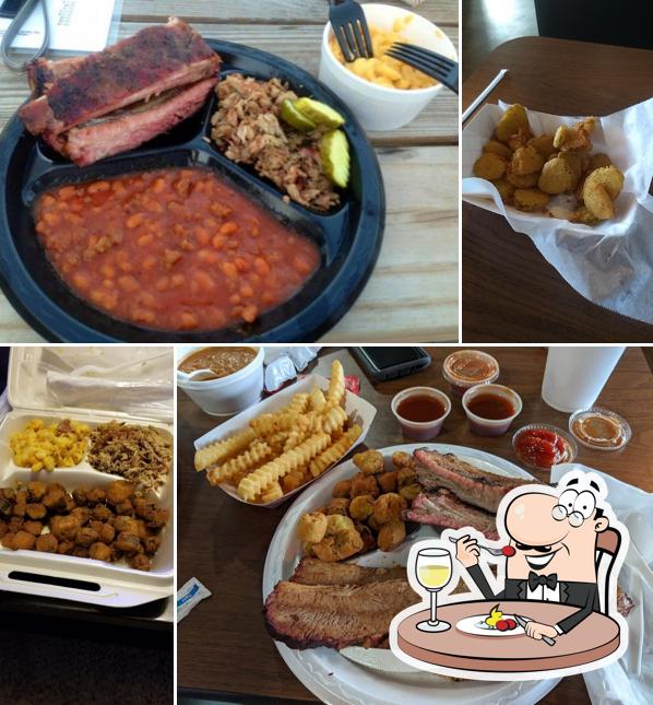 Butt Hutt BBQ, 480 Macon Hwy in Athens - Restaurant menu and reviews