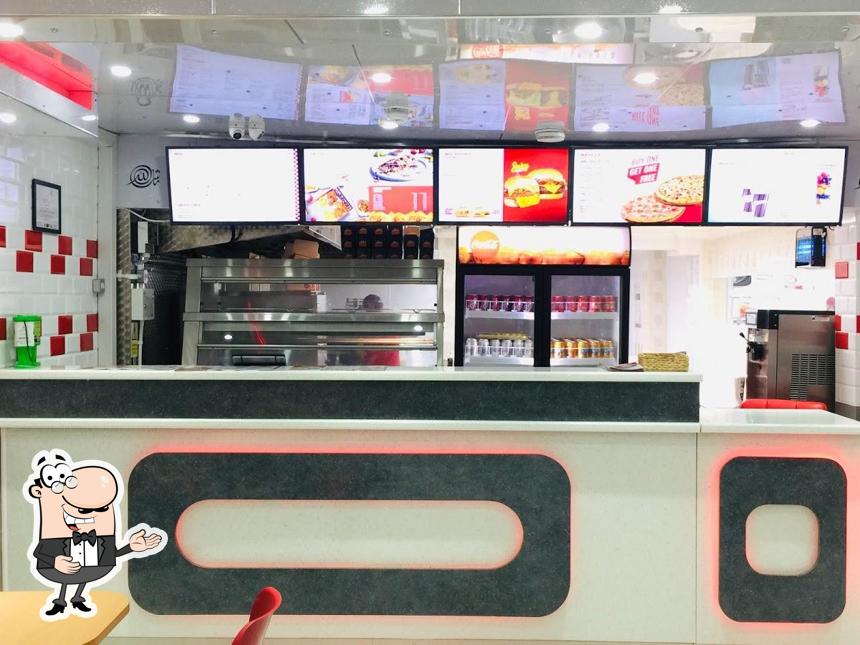 7 Days Pizza And Chicken, Southampton - Restaurant menu, prices and reviews