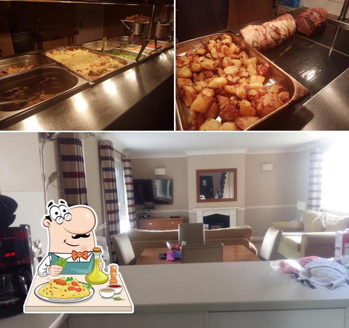 Woodford Bridge Country Club - Restaurant menu, prices and reviews