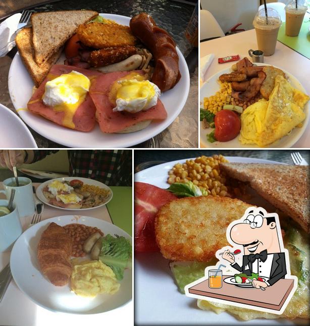 Cafe Two, Hong Kong - Restaurant menu, prices and reviews