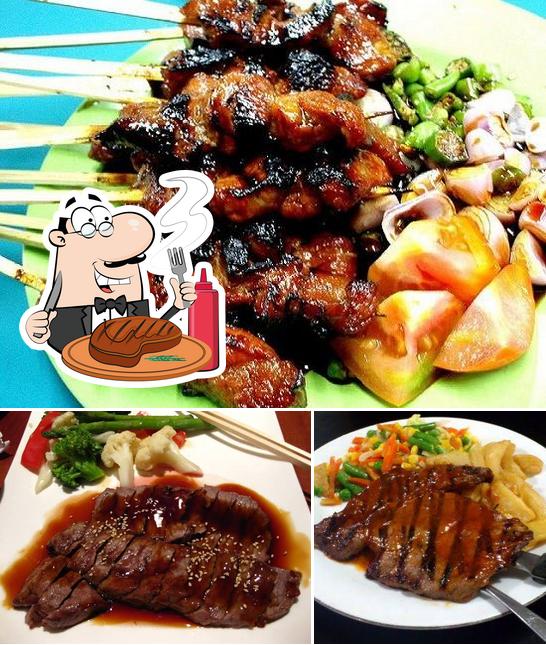 Cafe UjHe "Sedia Hidangan DAGING KUDA", Majalengka - Restaurant reviews