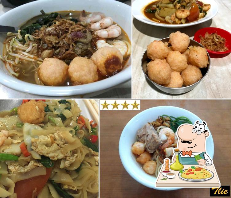 Mie Udang Singapore Mimi, West Jakarta - Restaurant menu, prices and ...
