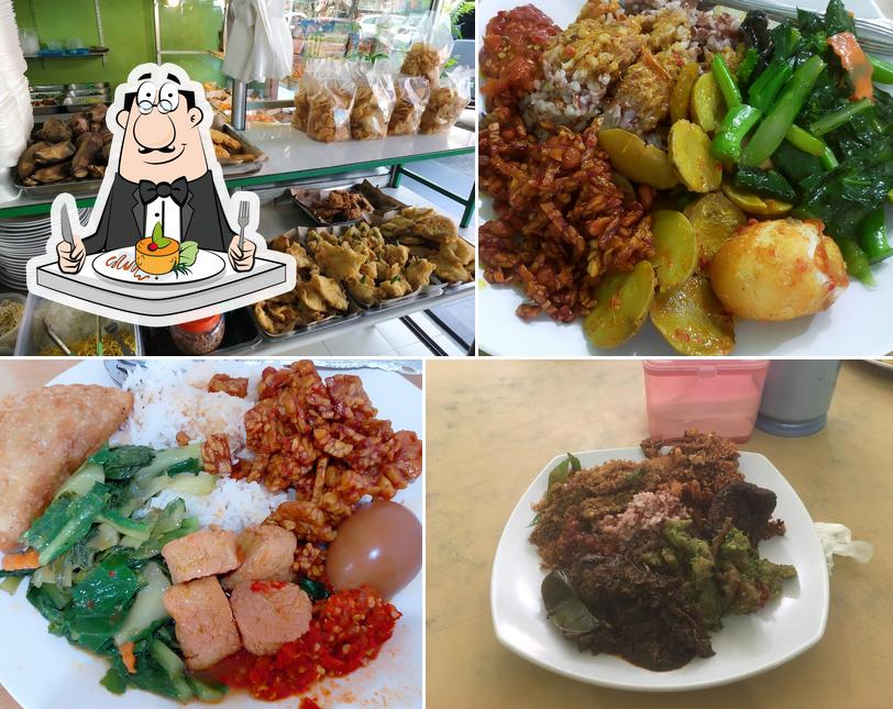Moon Vegetarian restaurant, Batam - Restaurant reviews