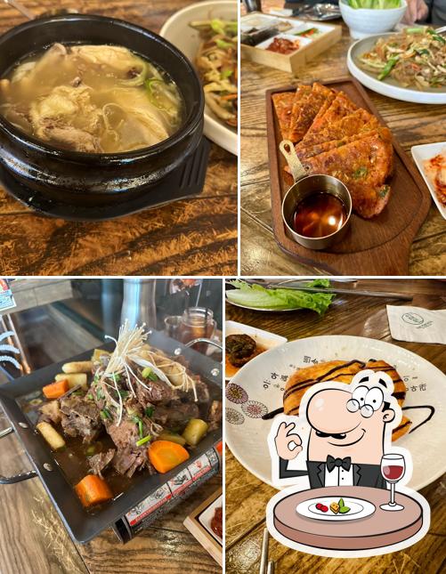 梨泰院 The Itaewon Kitchen and Bar (D-Park), Hong Kong - Restaurant menu ...