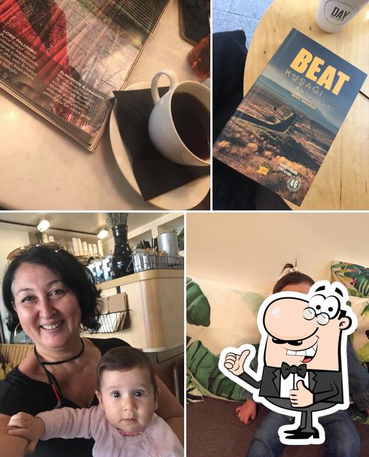 Day Design × Coffee Shop, Istanbul - Restaurant reviews
