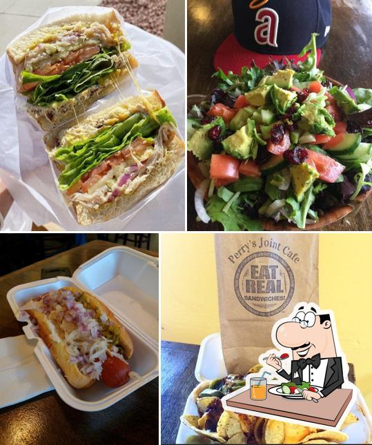 Perry's Joint, Pasadena - Restaurant menu, prices and reviews
