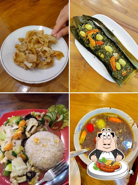 Asem-asem KOH LIEM, Semarang - Restaurant menu, prices and reviews