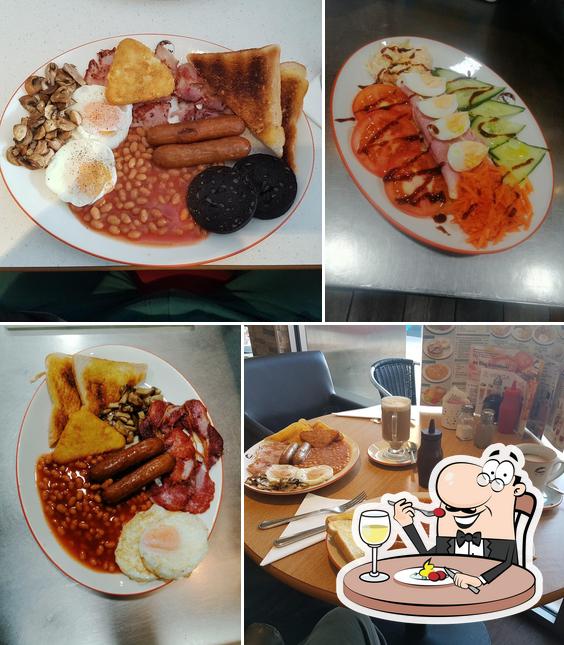 Poppins East Grinstead, East Grinstead - Restaurant menu, prices and ...